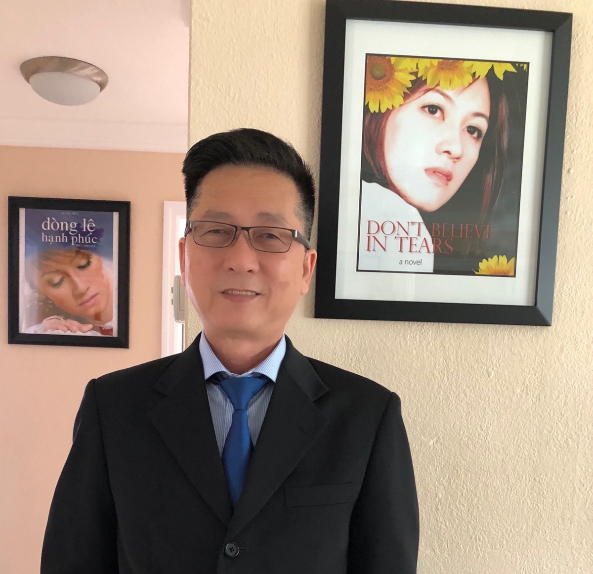 About The Author (Vietnamese) – Hung Quoc Bui